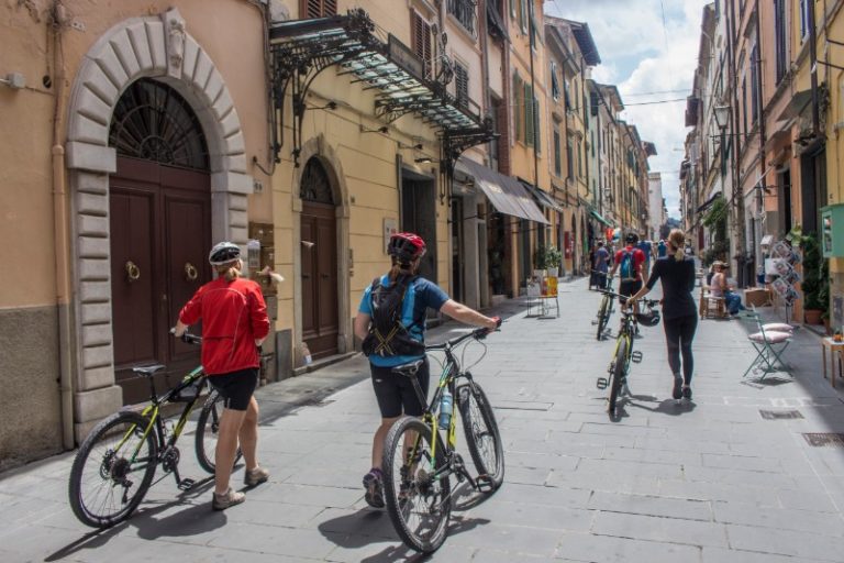 The Magic Of Tuscany Bike Tours - And The People You Meet | Intrepid ...