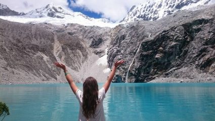 7 Amazing Reasons To Travel In Your 20s Intrepid Travel Blog