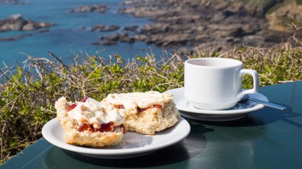Devon vs Cornwall: Where to Holiday Next? | Intrepid Travel Blog - The ...