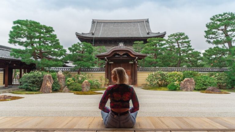 8 types of traveller you’ll meet on a group trip | Intrepid Travel Blog