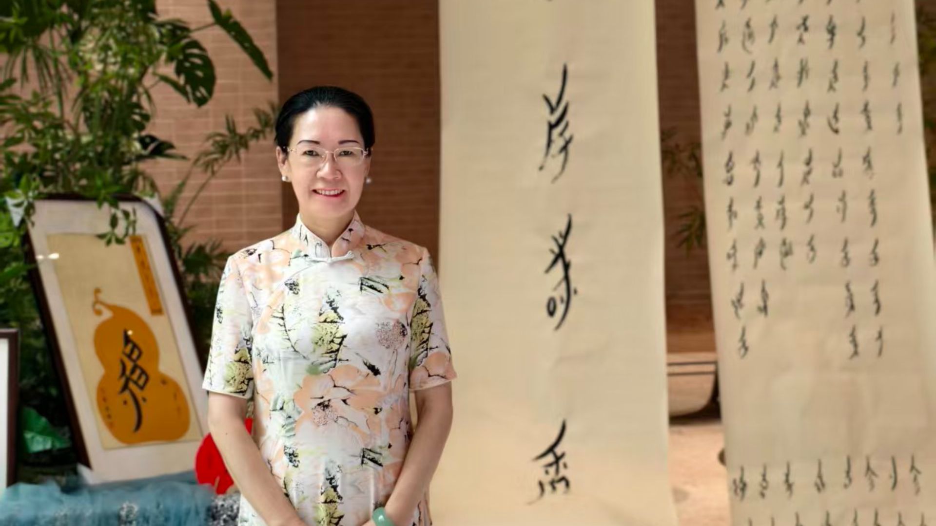 Meet the master preserving a secret women's language in China | The ...