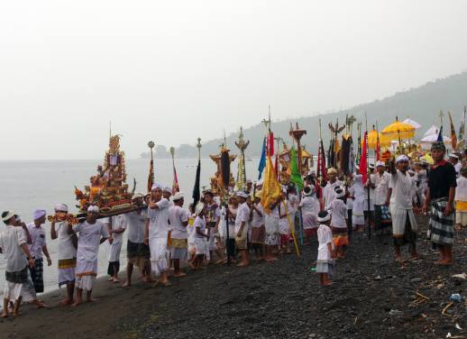 10 Essential Places to Visit in Java, Indonesia | Intrepid Travel Blog