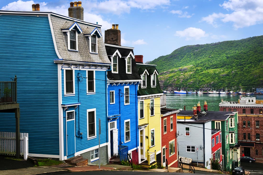 Newfoundland Adventure Tour: Villages & Fjords - 8 Days | Intrepid ...